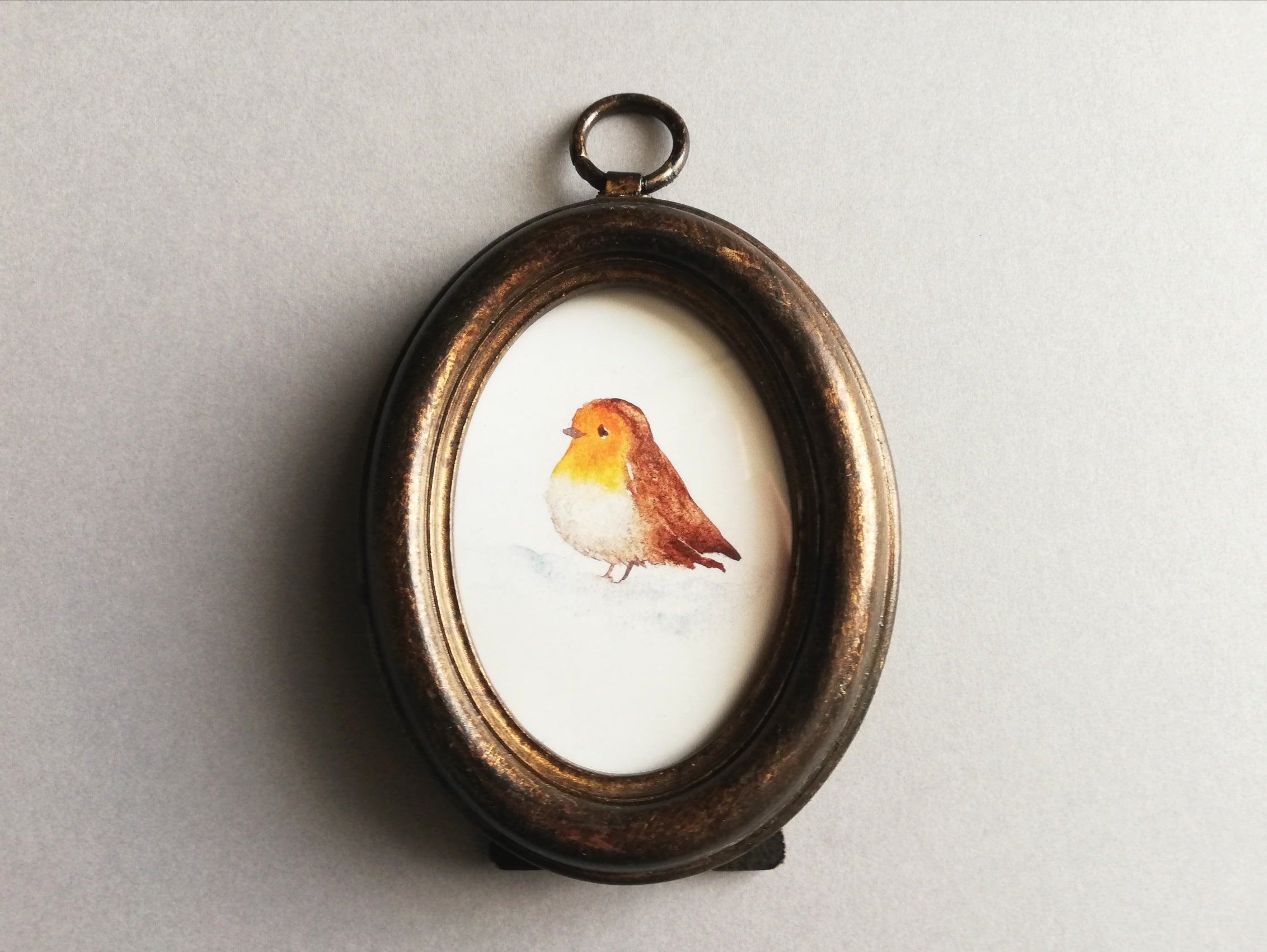Framed robin print – by Kate Elford